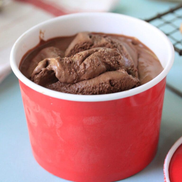 My Favorite Italian Buttercream - Julia Usher