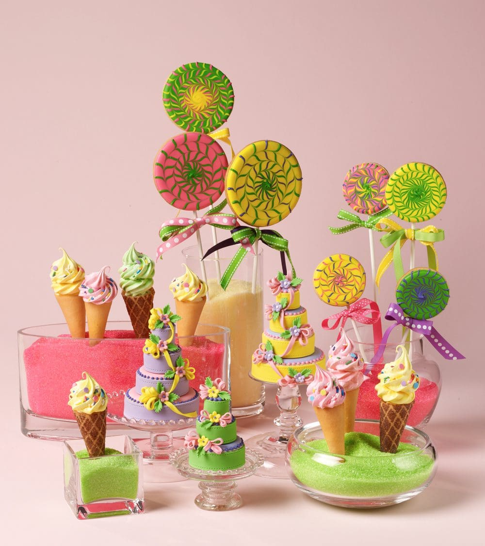 Tuile Tablescape - Julia Usher