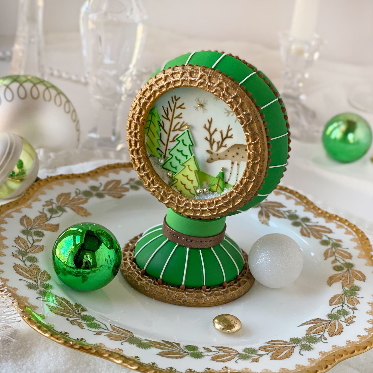 3-D Snow Globe Cookie Tutorial - Julia Usher